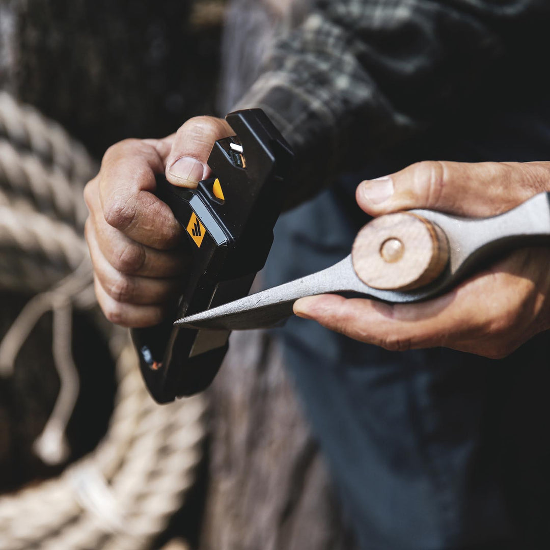 Pivot Pro™ Knife Sharpener – Work Sharp